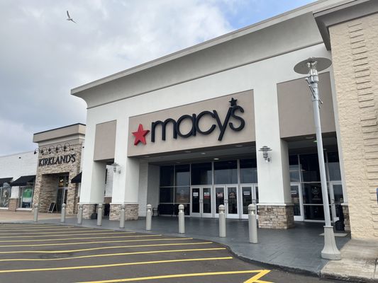 MILLCREEK MALL - Updated January 2026 - 36 Photos & 36 Reviews - 5800 ...