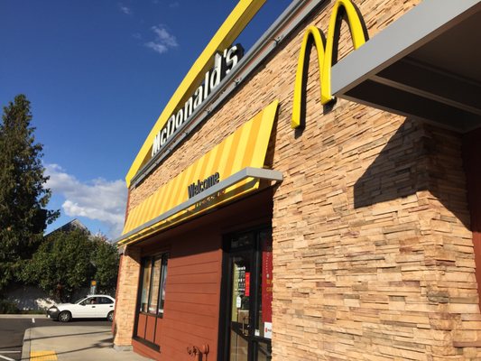 MCDONALD’S - Updated October 2024 - 14 Photos & 36 Reviews - 3330 NE ...
