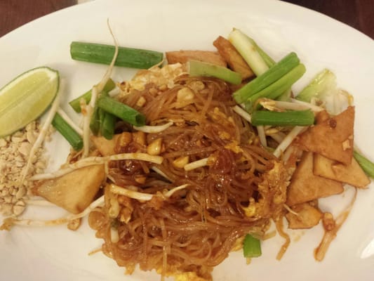 SIMPLY SIAM - 19 Photos & 26 Reviews - 314 N Main St, Maryville, MO - Yelp