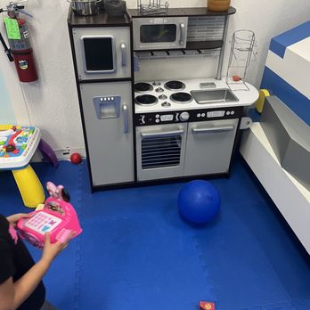 KIDTOPIA - Updated October 2024 - 207 Photos & 267 Reviews - 4620 Auto ...