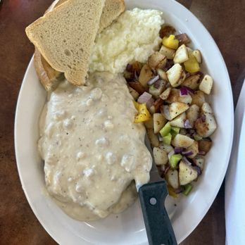 HOPS & HOGS COUNTRY SMOKEHOUSE - Updated October 2025 - 169 Photos ...