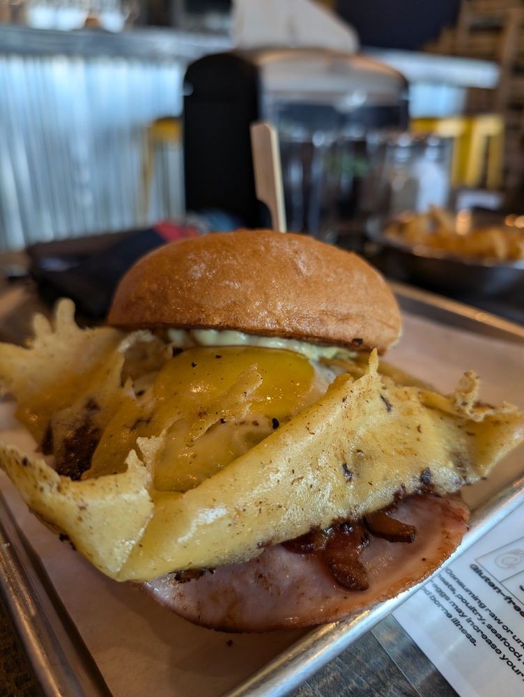 EMRYS BEER & MEAD WORKS - Updated March 2025 - 34 Photos & 21 Reviews ...