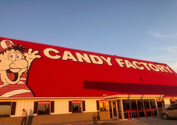 REDMON’S CANDY FACTORY - Updated August 2024 - 279 Photos & 109 Reviews ...