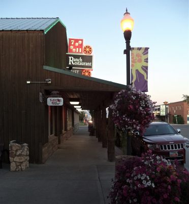 7-11 RANCH RESTAURANT & CATERING - 36 Photos & 72 Reviews - 77 E Main ...