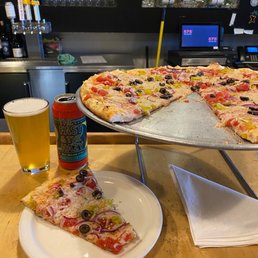 575 PIZZERIA - Updated January 2026 - 184 Photos & 390 Reviews - 2803 ...