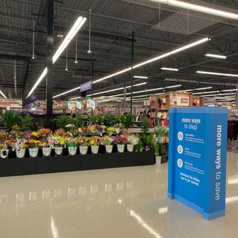 MEIJER - Updated December 2025 - 54 Photos - 1818 S Rapids Rd ...
