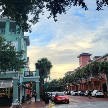 TOWN CENTER CELEBRATION - Updated December 2025 - 224 Photos & 33 ...