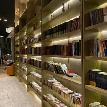 GO PLACE - Updated October 2025 - 710 Photos & 124 Reviews - 3275 ...