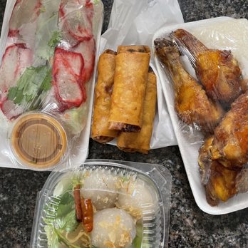 A C DELI - Updated August 2024 - 283 Photos & 136 Reviews - 1440 E Shaw ...