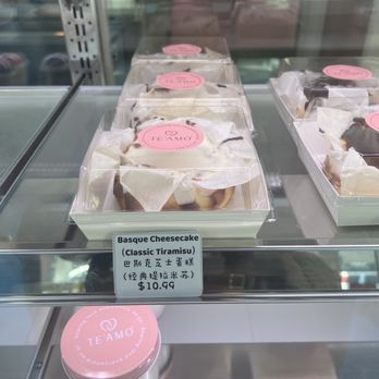 TE’AMO SWEETS - Updated December 2025 - 52 Photos - 2306 S Archer Ave ...