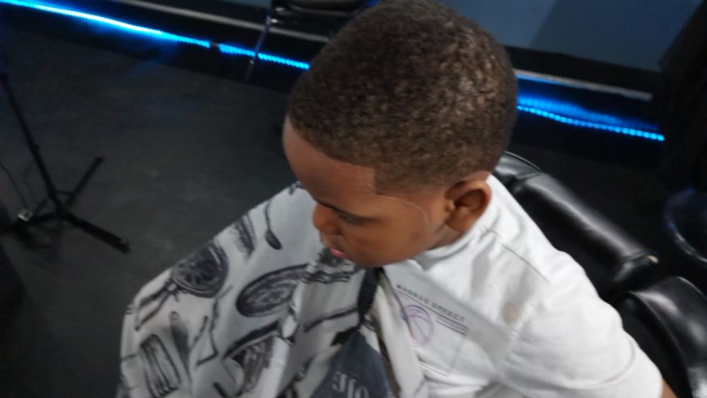 GLO CUTS STUDIO 64 - Updated April 2025 - Request an Appointment - 21 ...