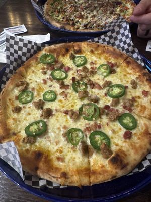 BROKEN TREE TAPROOM & PIZZA OF APPLETON - Updated December 2025 - 16 ...