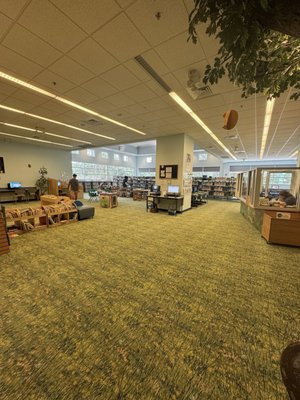 DELTONA REGIONAL LIBRARY - Updated August 2025 - 32 Photos - 2150 ...