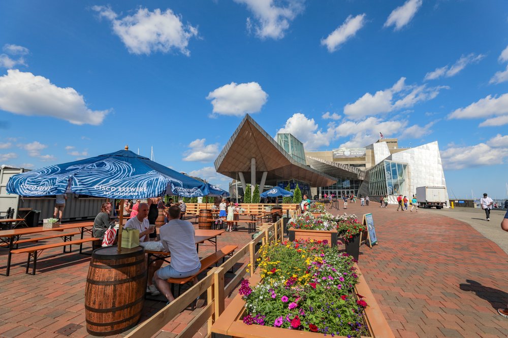 DOCKSIDE BEER GARDEN ON CENTRAL WHARF - Updated June 2025 - 1 Central ...