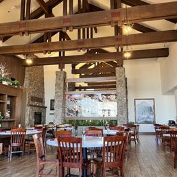 REDHAWK - Updated June 2025 - 200 Photos & 120 Reviews - 330 Canyon Crest Dr, Twin Falls, Idaho ...