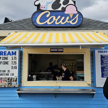 COWS - Updated December 2025 - 92 Photos & 82 Reviews - 1891 Upper ...