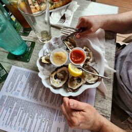 SHUCKERS - Updated January 2026 - 561 Photos & 628 Reviews - 9800 S ...