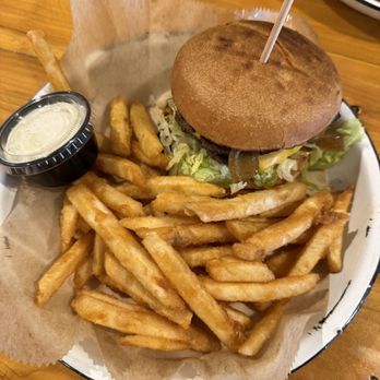 DISTRICT BURGER - Updated September 2025 - 169 Photos & 161 Reviews ...