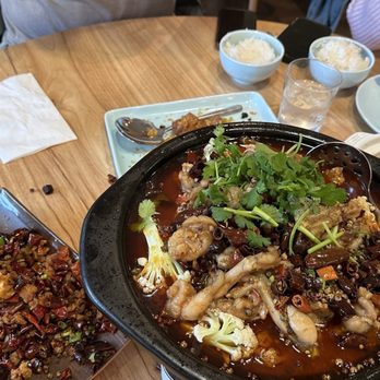 YOO YEE - Updated October 2025 - 211 Photos & 77 Reviews - 4925 N ...