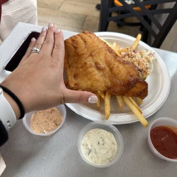 SIR CRICKET’S FISH & CHIPS - Updated December 2025 - 108 Photos & 293 ...