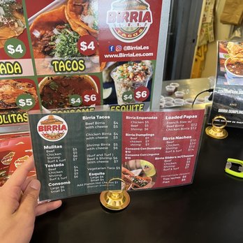 BIRRIA LES - Updated July 2024 - 114 Photos & 63 Reviews - 34 St Marks ...