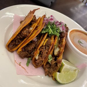 PRETTY LITTLE TACO - 113 Photos & 101 Reviews - 1197 Peachtree St NE ...