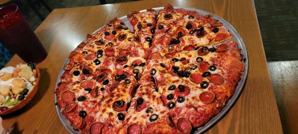 MARK & MONICA’S FAMILY PIZZA - Updated May 2026 - 217 Photos & 469 ...