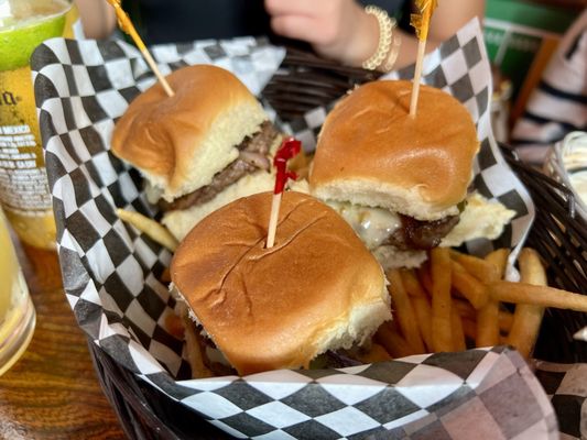 SHELLBACK TAVERN - Updated December 2025 - 248 Photos & 387 Reviews ...