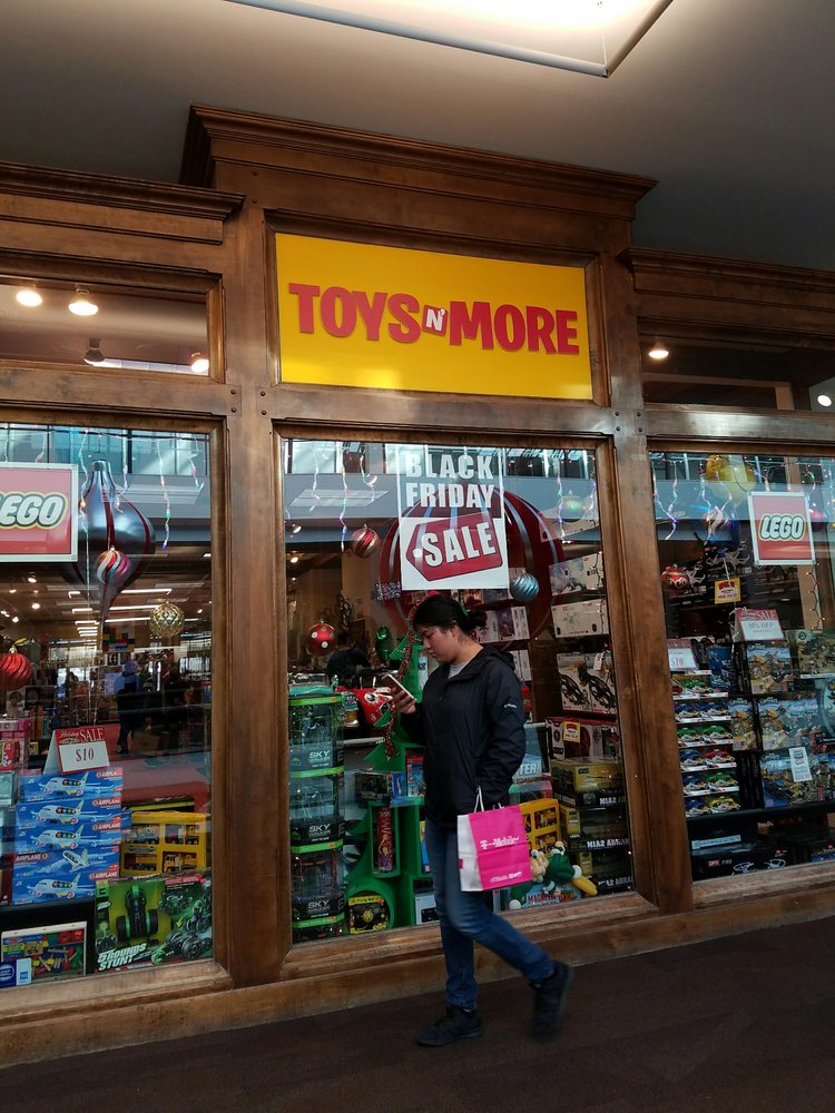 TOYS N MORE - CLOSED - 15 Photos & 10 Reviews - 1250 Lloyd Ctr ...