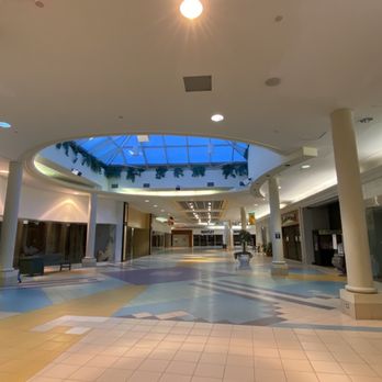 NORTH BAY MALL - Updated January 2026 - 13 Photos - 300 Lakeshore Drive ...