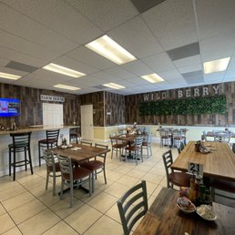 WILD BERRY CAFE NAPLES - Updated August 2025 - 50 Photos & 41 Reviews ...
