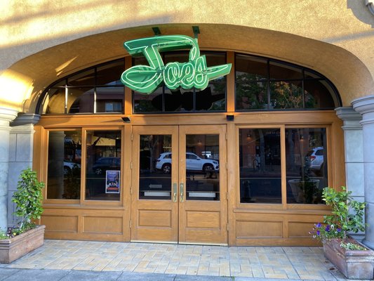 SAN RAFAEL JOE’S - Updated December 2024 - 119 Photos & 268 Reviews ...