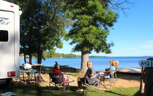 GOLDEN LAKE PARK CAMPGROUND - 13685 ON-60, Golden Lake, Ontario, Canada ...