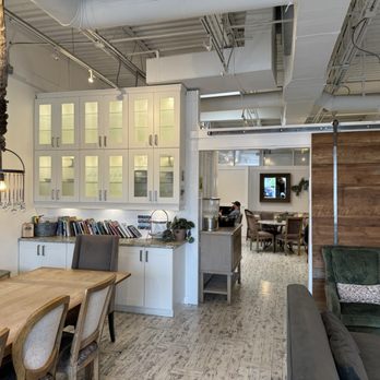 MAXIE B’S - Updated April 2025 - 673 Photos & 522 Reviews - 2403 ...