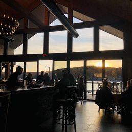 STONE WATER AT 3 PEAKS MARINA - Updated August 2024 - 387 Photos & 327 ...