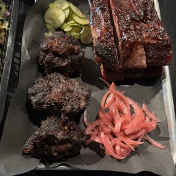 DESTINATION SMOKEHOUSE - Updated March 2025 - 365 Photos & 200 Reviews ...