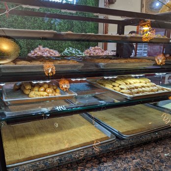 SHATILA BAKERY - DEARBORN - 1011 Photos & 807 Reviews - 14300 W Warren ...