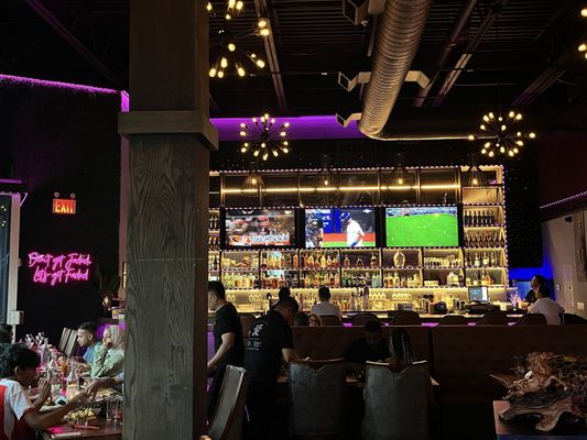 JADE EATERY & LOUNGE - Updated January 2026 - 234 Photos & 93 Reviews ...