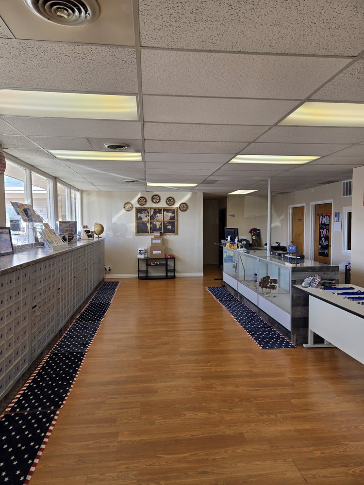 THE MAIL PLACE - Updated September 2025 - 118 Vista Way, Kennewick ...