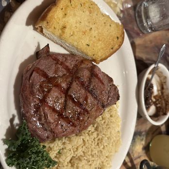 AJ SPURS SALOON & DINING HALL - Updated January 2025 - 469 Photos & 631 ...