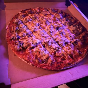 PAT’S PIZZERIA - 105 Photos & 359 Reviews - 628 S Clark St, Chicago ...