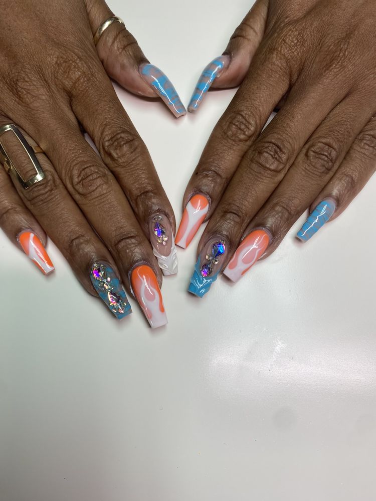 QT KLAWZ BY VAL’ELIZIA NICOLE - Updated June 2025 - 9063 Research Blvd ...