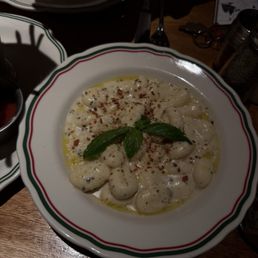 DL MACKS - Updated December 2025 - 219 Photos & 203 Reviews - 6501 ...