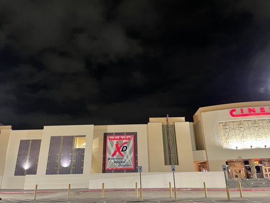 CINEMARK 18 AND XD - 84 Photos & 116 Reviews - 20915 Gulf Fwy, Webster ...