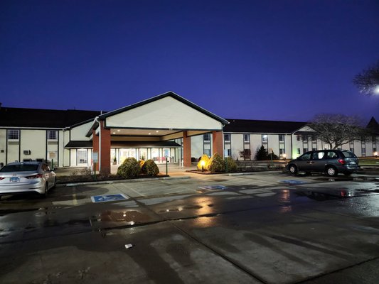 RAMADA BY WYNDHAM SPRINGFIELD NORTH - Updated September 2025 - 145 ...