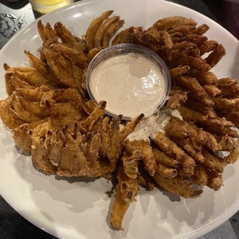 SPACE ALIENS BAR & GRILL - Updated October 2024 - 108 Photos & 102 ...