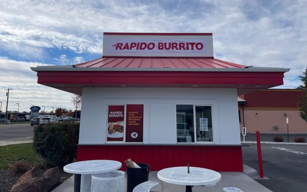 RAPIDO BURRITO - Updated December 2024 - 19 Photos - 1050 E Fairview ...