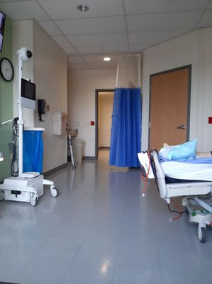 RIVERSIDE COMMUNITY HOSPITAL - Updated January 2026 - 218 Photos & 642 ...