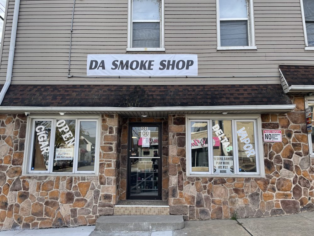 DA SMOKE SHOP - Updated May 2026 - 24 Photos - 201 Hellam St ...