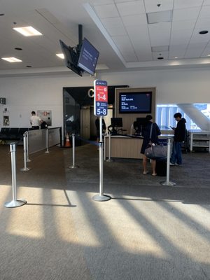 DELTA AIR LINES - Updated December 2025 - 269 Photos & 490 Reviews ...